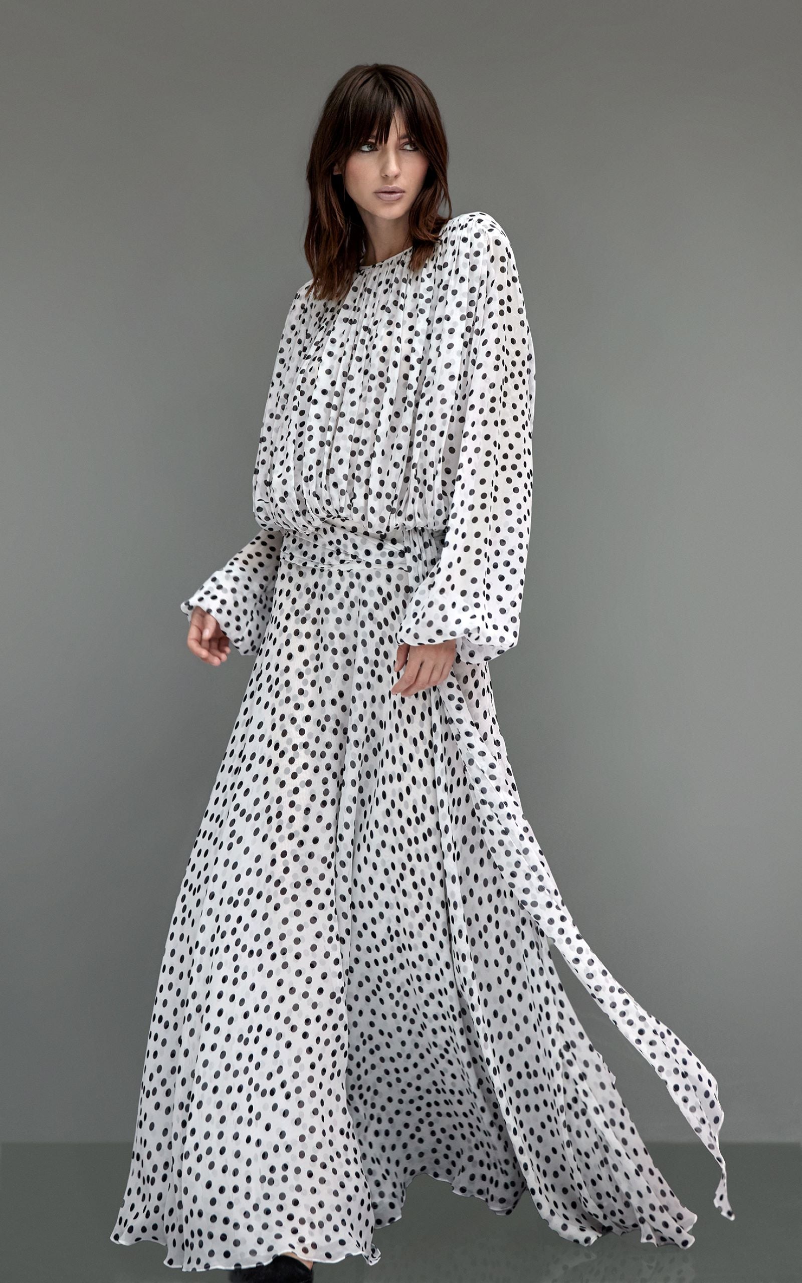 KIM | Robe imprimée Minimal Dots – ØUD. PARIS